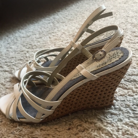 kenzie | Shoes | New Kenzie White Wedge Sandals | Poshmark